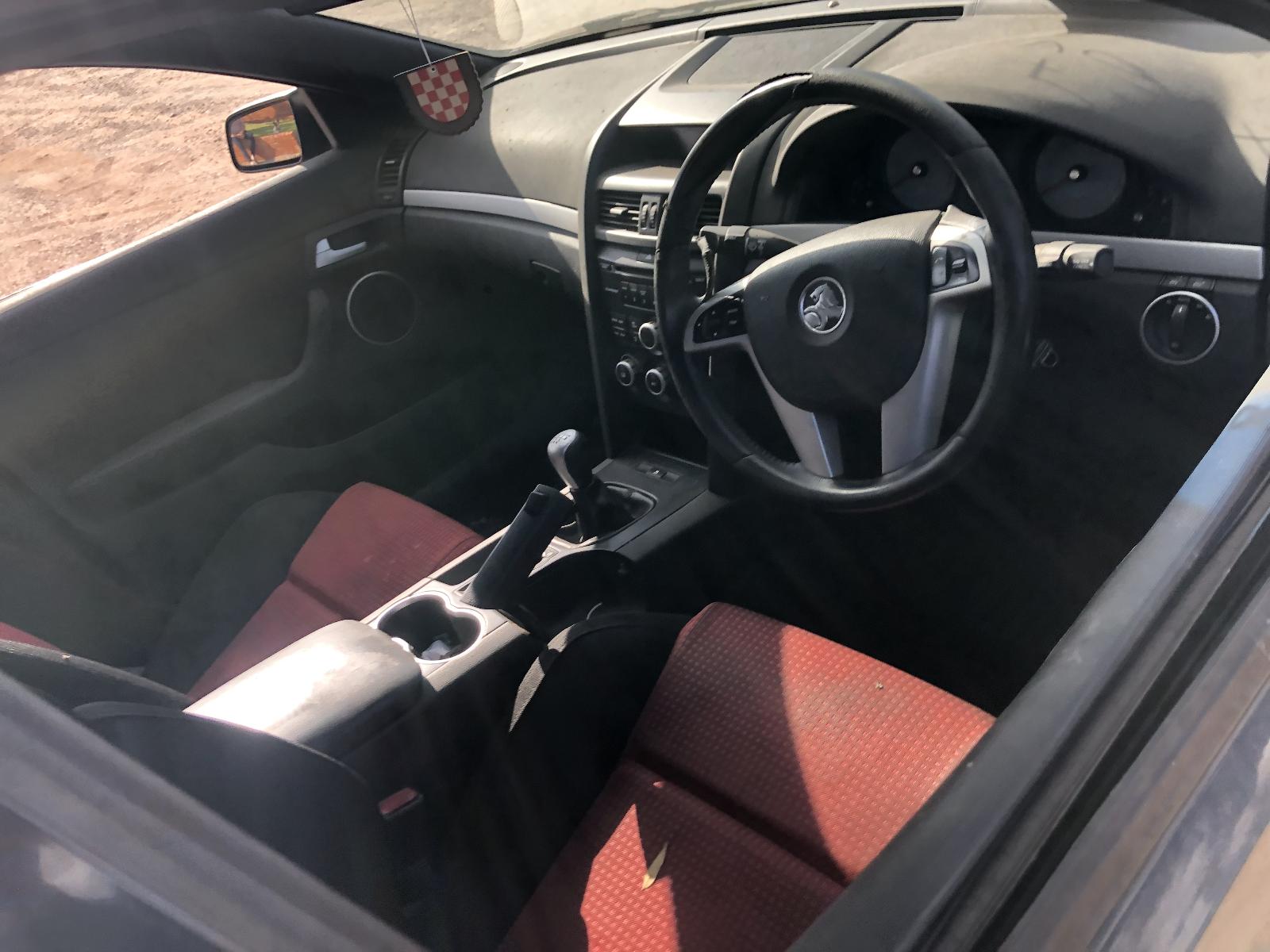 2009 HOLDEN COMMODORE REAR/TAILGATE GLASS - Narrandera Auto Wreckers